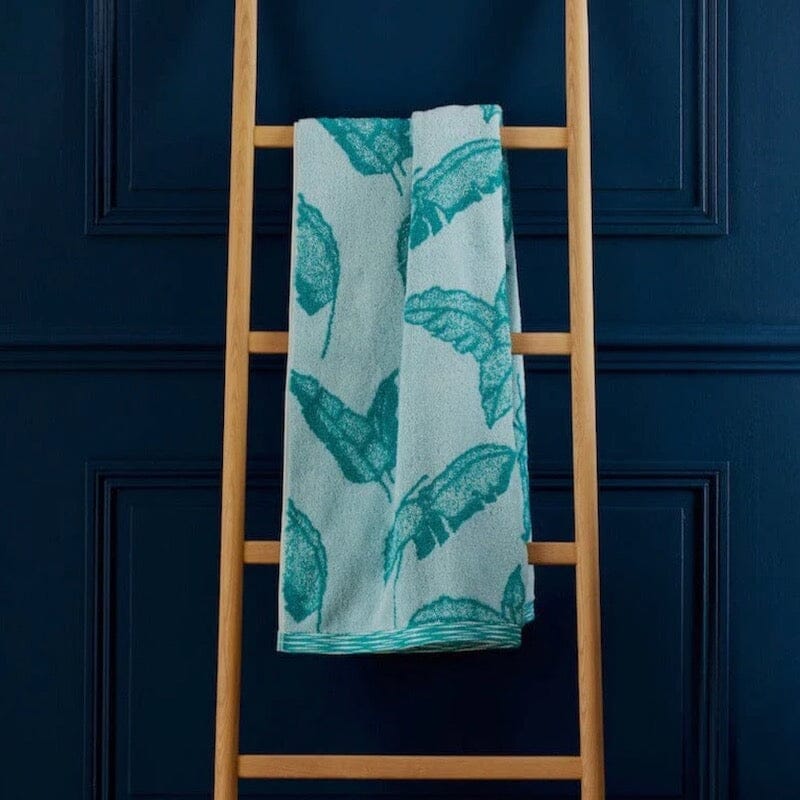 The Complete Guide to Towel Dimensions: All About Bath Towel Sizes ...