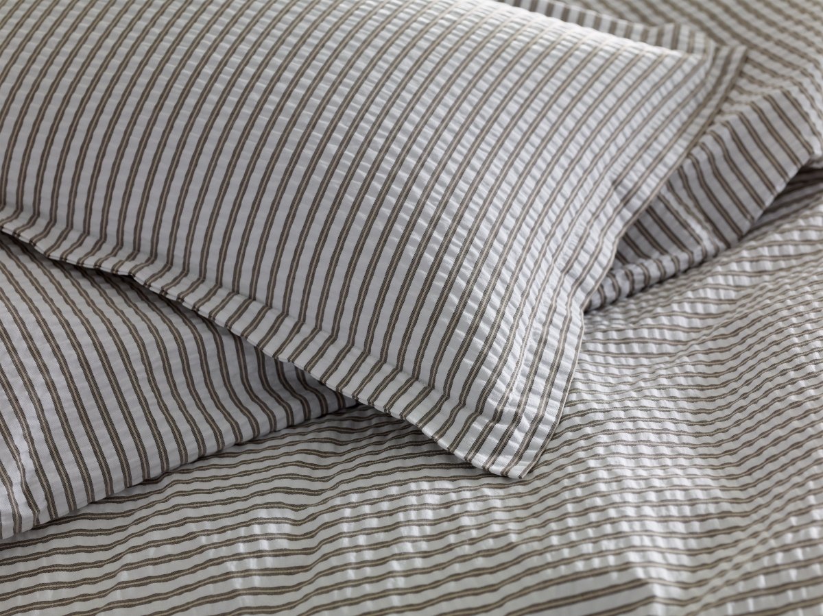 Matteo Bedding Collection by Matouk | Fig Linens and Home - FIG LINENS ...