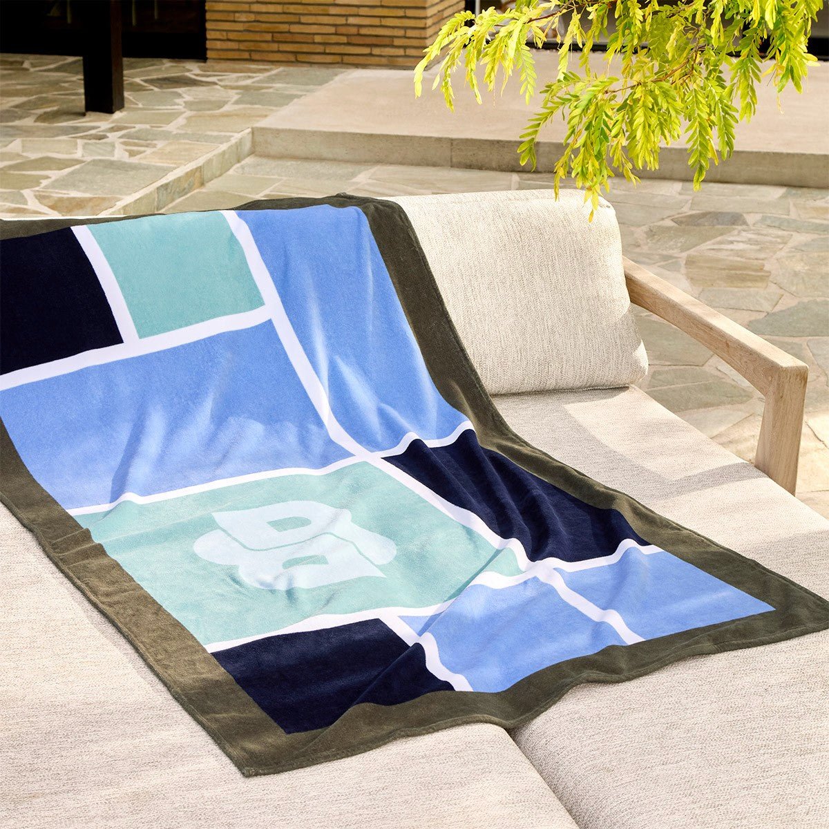 Oscar Printed Beach Towel by Hugo Boss Home | Yves Delorme – FIG LINENS ...
