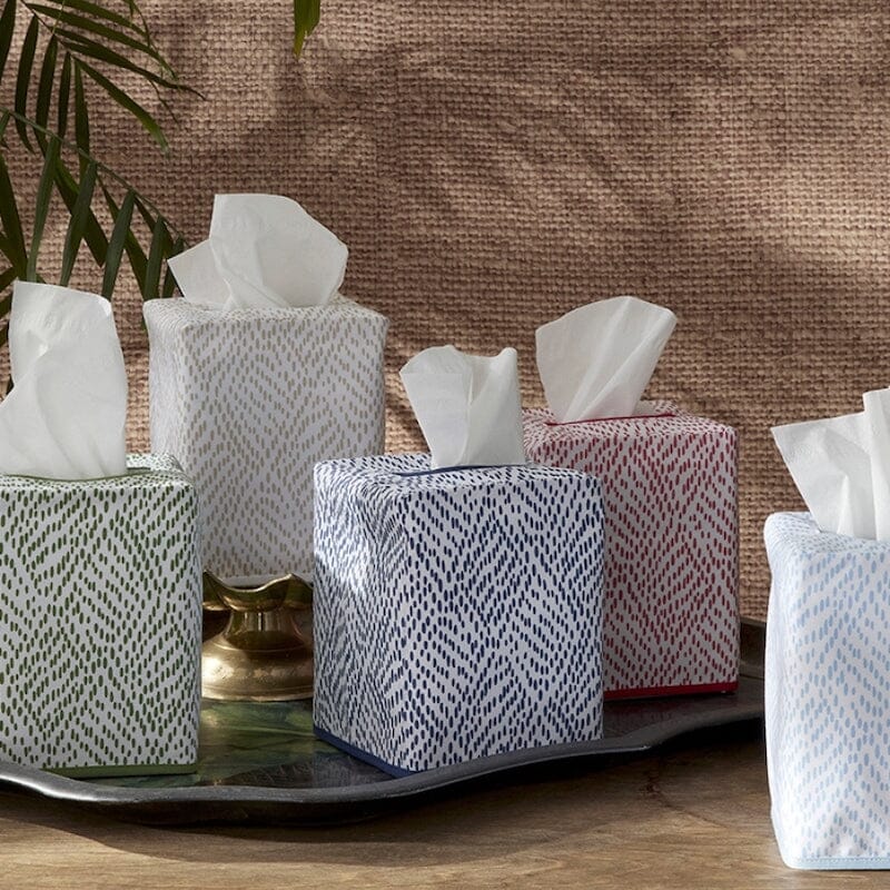 Duma Diamond Tissue Cover | Matouk Schumacher Tissue Box Covers - FIG ...