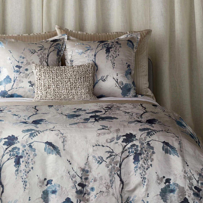 Ann Gish Bedding | Luxurious Coverlets, Duvet Covers, Quilts & More ...